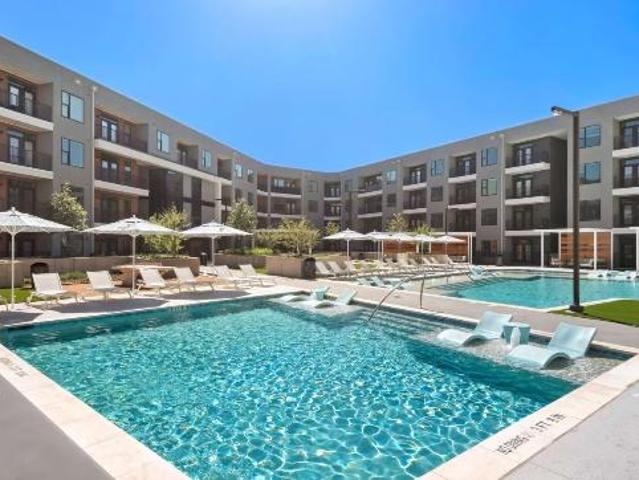 1 Br, 1 bath, Condo 12489 Research Blvd