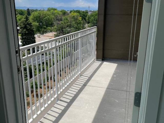 1 Br, 1 bath, Condo 12600 E Colfax Ave