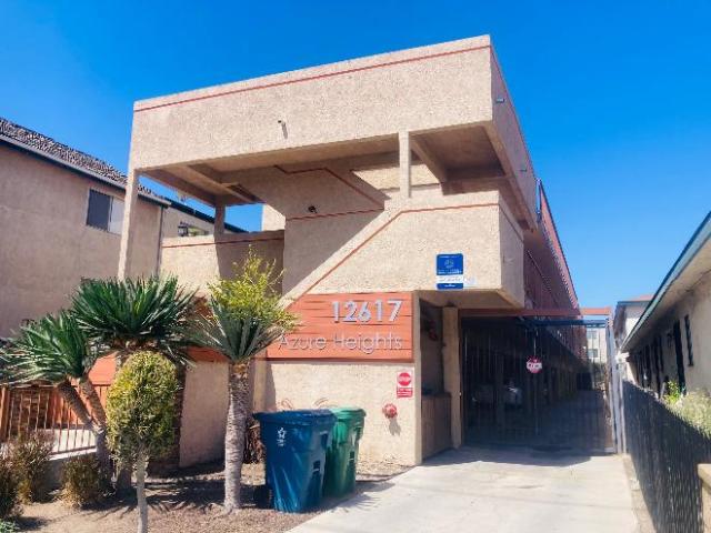 1 Br, 1 bath, Condo 12617 Eucalyptus Ave