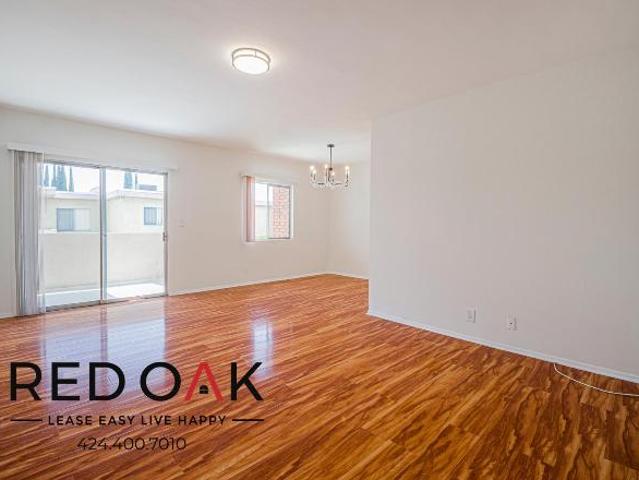 1 Br, 1 bath, Condo 127 W Live Oak St