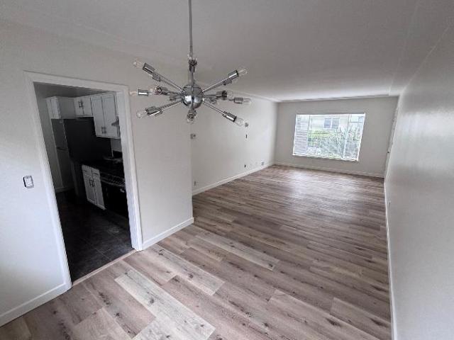 1 Br, 1 bath, Condo 1280 N Laurel Ave