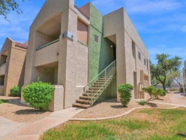1 Br, 1 bath, Condo 1295 N Ash St