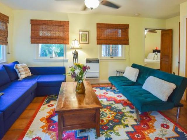 1 Br, 1 bath, Condo 12 S Venice Blvd
