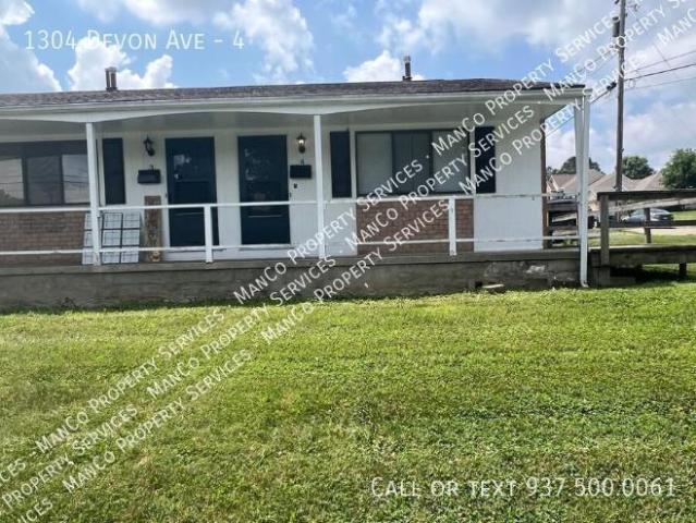 1 Br, 1 bath, Condo 1304 Devon Ave
