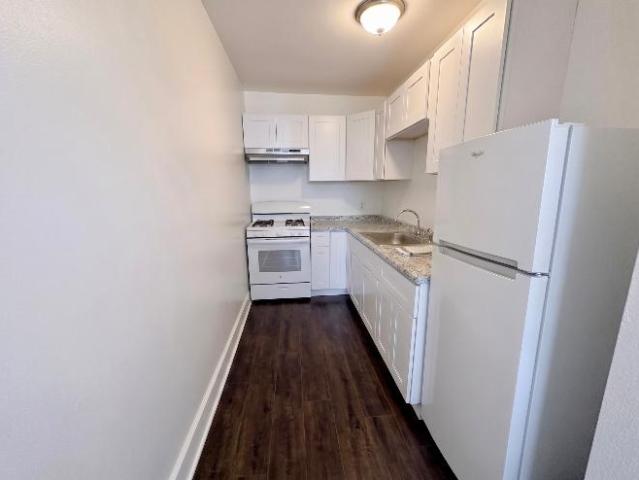 1 Br, 1 bath, Condo 1309 W Allegheny Ave