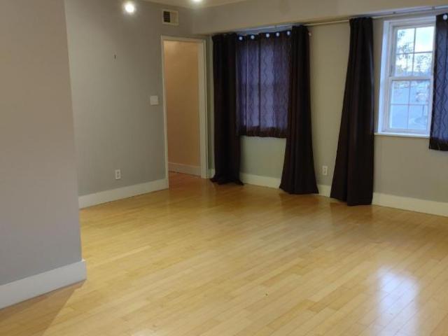 1 Br, 1 bath, Condo 1301 N Ode St