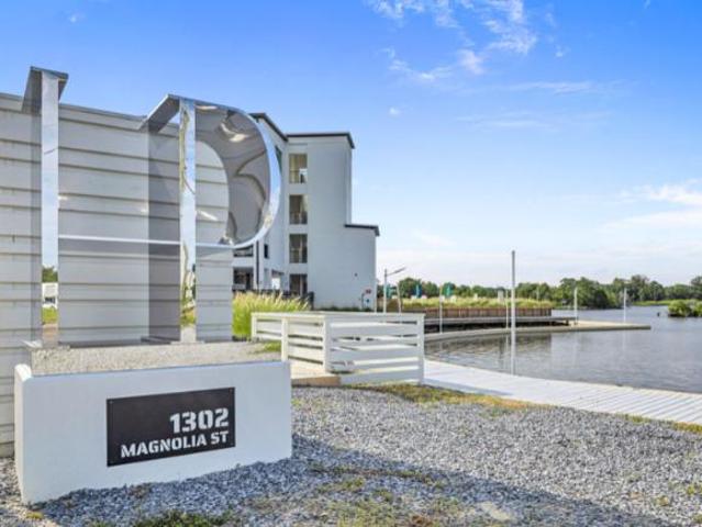1 Br, 1 bath, Condo 1302 Magnolia St
