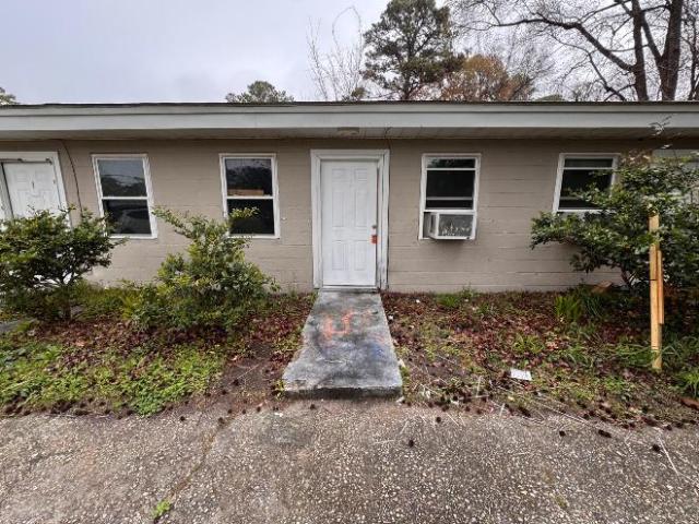 1 Br, 1 bath, Condo 1302 Dunbar St