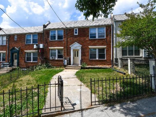 1 Br, 1 bath, Condo 1314 Downing Place NE