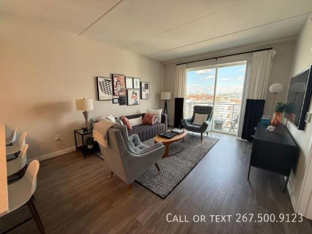 1 Br, 1 bath, Condo 1321 American St