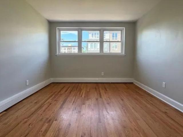 1 Br, 1 bath, Condo 1332 South Ave