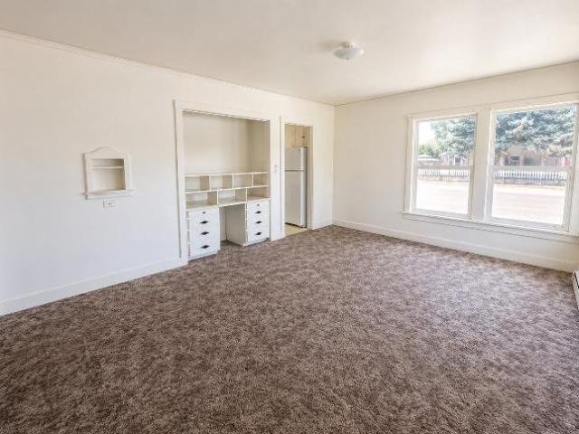 1 Br, 1 bath, Condo 133 N Monroe St