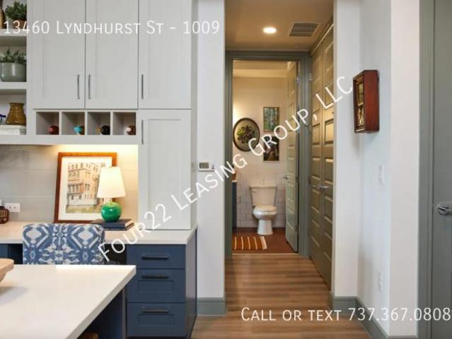 1 Br, 1 bath, Condo 13460 Lyndhurst St