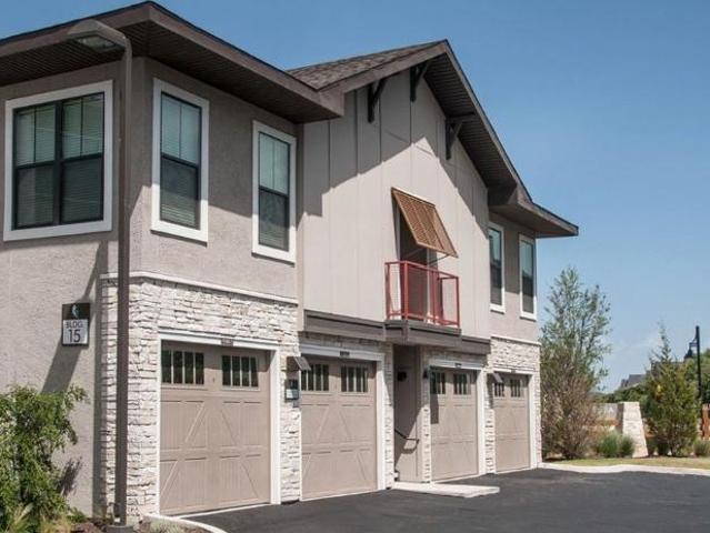1 Br, 1 bath, Condo 13401 Legendary Dr
