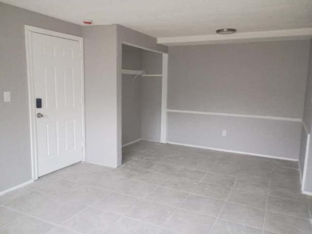1 Br, 1 bath, Condo 13420 Euclid Ave