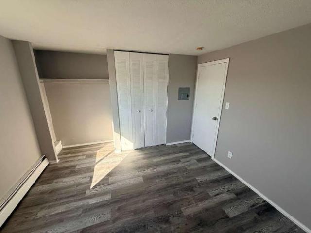 1 Br, 1 bath, Condo 13420 Euclid Ave
