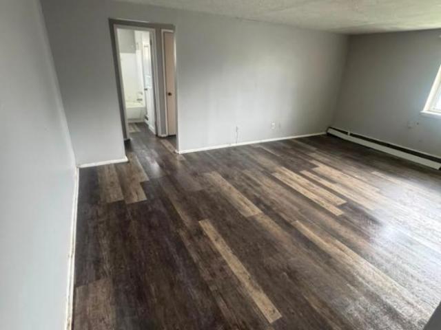 1 Br, 1 bath, Condo 13540 Superior Road