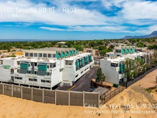 1 Br, 1 bath, Condo 13500 Skyline Rd NE