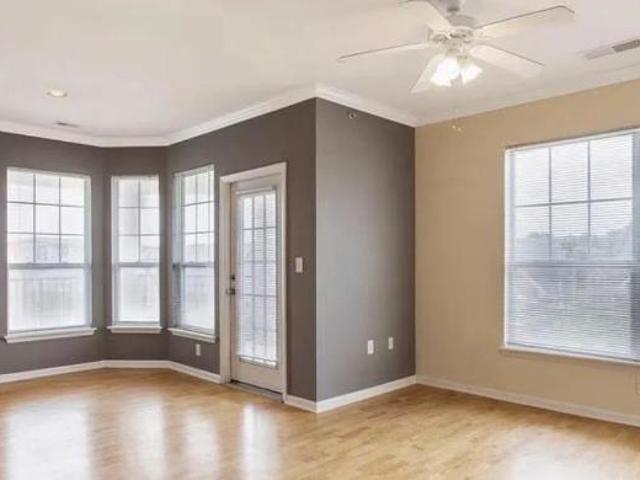 1 Br, 1 bath, Condo 13505 Kildare Hills Ter