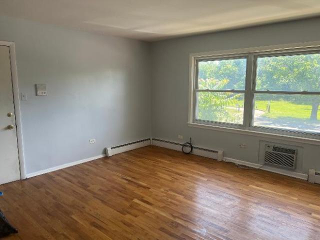 1 Br, 1 bath, Condo 1360 N 1st Ave