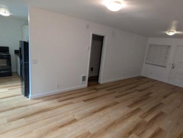 1 Br, 1 bath, Condo 1370 High Street
