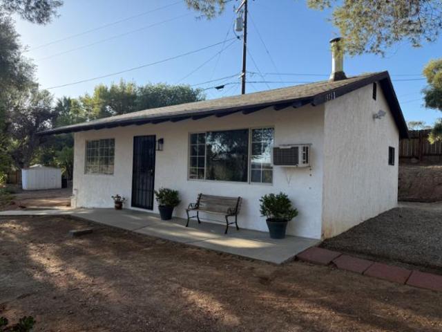 1 Br, 1 bath, Condo 1373 Real Way Lane