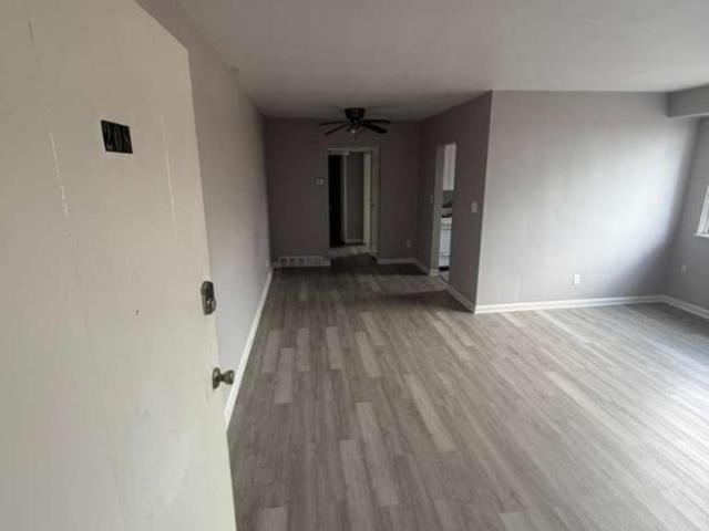 1 Br, 1 bath, Condo 13975 Superior Road