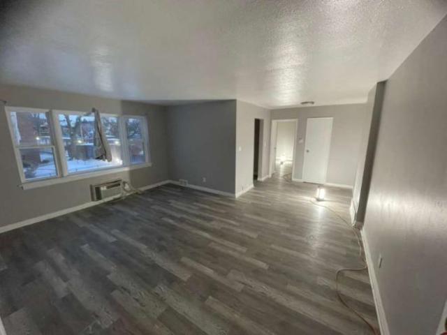 1 Br, 1 bath, Condo 13984 Superior Rd