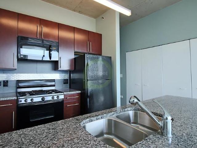 1 Br, 1 bath, Condo 1390 S State St