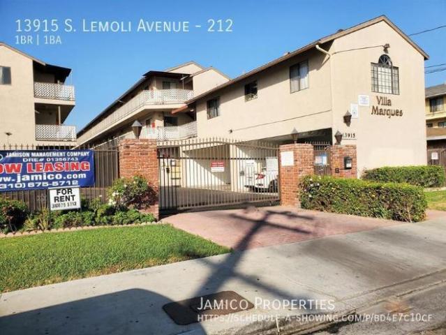 1 Br, 1 bath, Condo 13915 S Lemoli Avenue