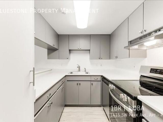 1 Br, 1 bath, Condo 1415 SW Park Ave Apt