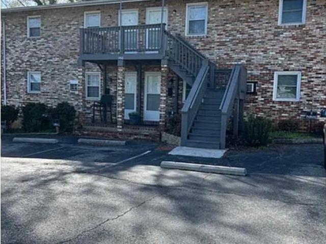 1 Br, 1 bath, Condo 1416 Moorman Ave NW Apt D