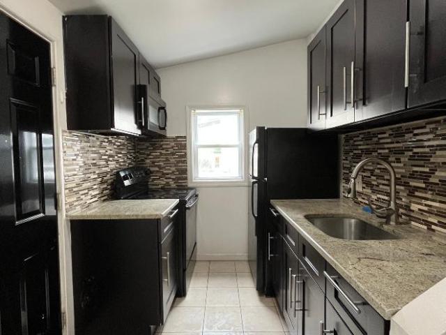 1 Br, 1 bath, Condo 1412 Ellsworth Street