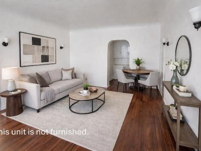 1 Br, 1 bath, Condo 1425 Echo Park Ave