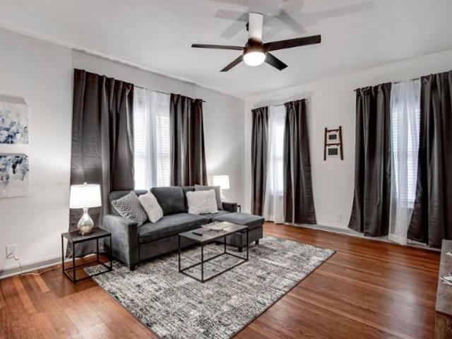 1 Br, 1 bath, Condo 1420 College Ave