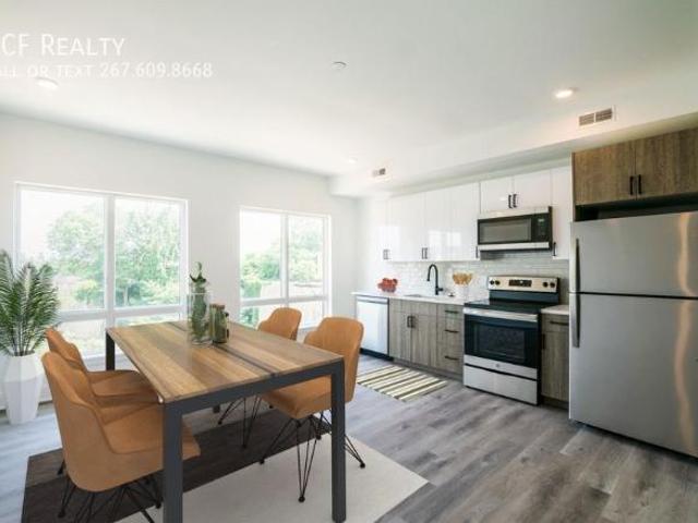1 Br, 1 bath, Condo 1420 Point Breeze Avenue