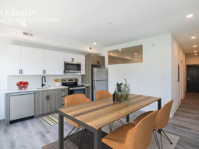 1 Br, 1 bath, Condo 1420 Point Breeze Avenue