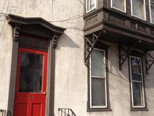 1 Br, 1 bath, Condo 142 S Hanover St