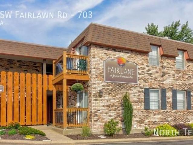 1 Br, 1 bath, Condo 1447 SW Fairlawn Rd