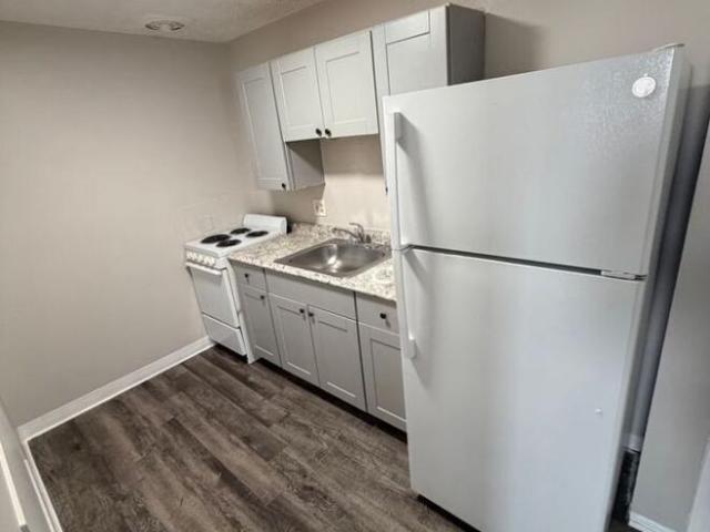 1 Br, 1 bath, Condo 1451 Macon St