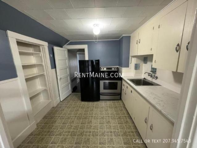 1 Br, 1 bath, Condo 145 Essex St Apt