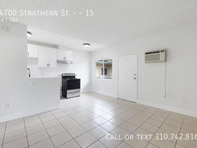 1 Br, 1 bath, Condo 14700 Strathern St