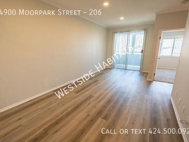 1 Br, 1 bath, Condo 14900 Moorpark Street