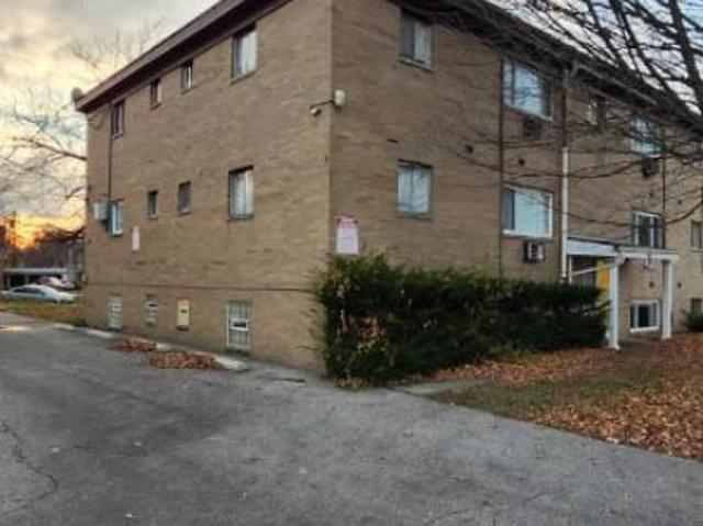 1 Br, 1 bath, Condo 14918 Milverton Road