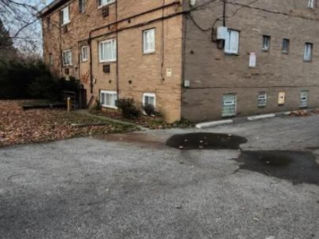 1 Br, 1 bath, Condo 14918 Milverton Road