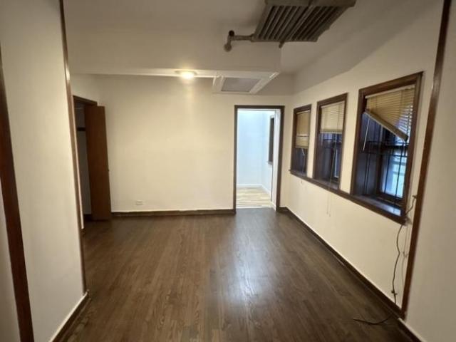 1 Br, 1 bath, Condo 1509 E 54th St