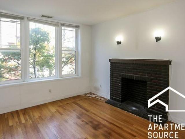 1 Br, 1 bath, Condo 1509 West Barry Ave