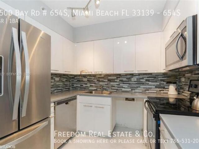 1 Br, 1 bath, Condo 1500 Bay Rd
