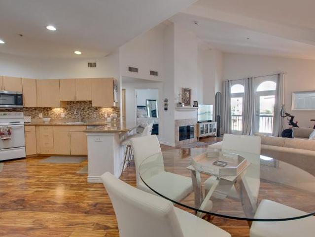 1 Br, 1 bath, Condo 1501 Front St