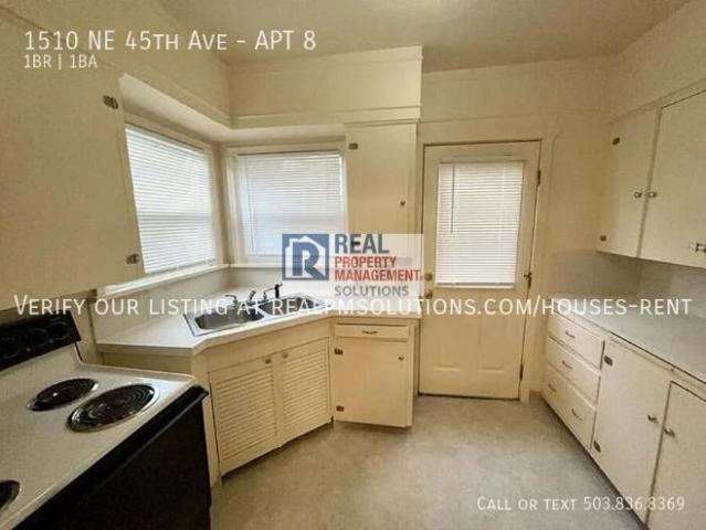 1 Br, 1 bath, Condo 1510 NE 45th Ave